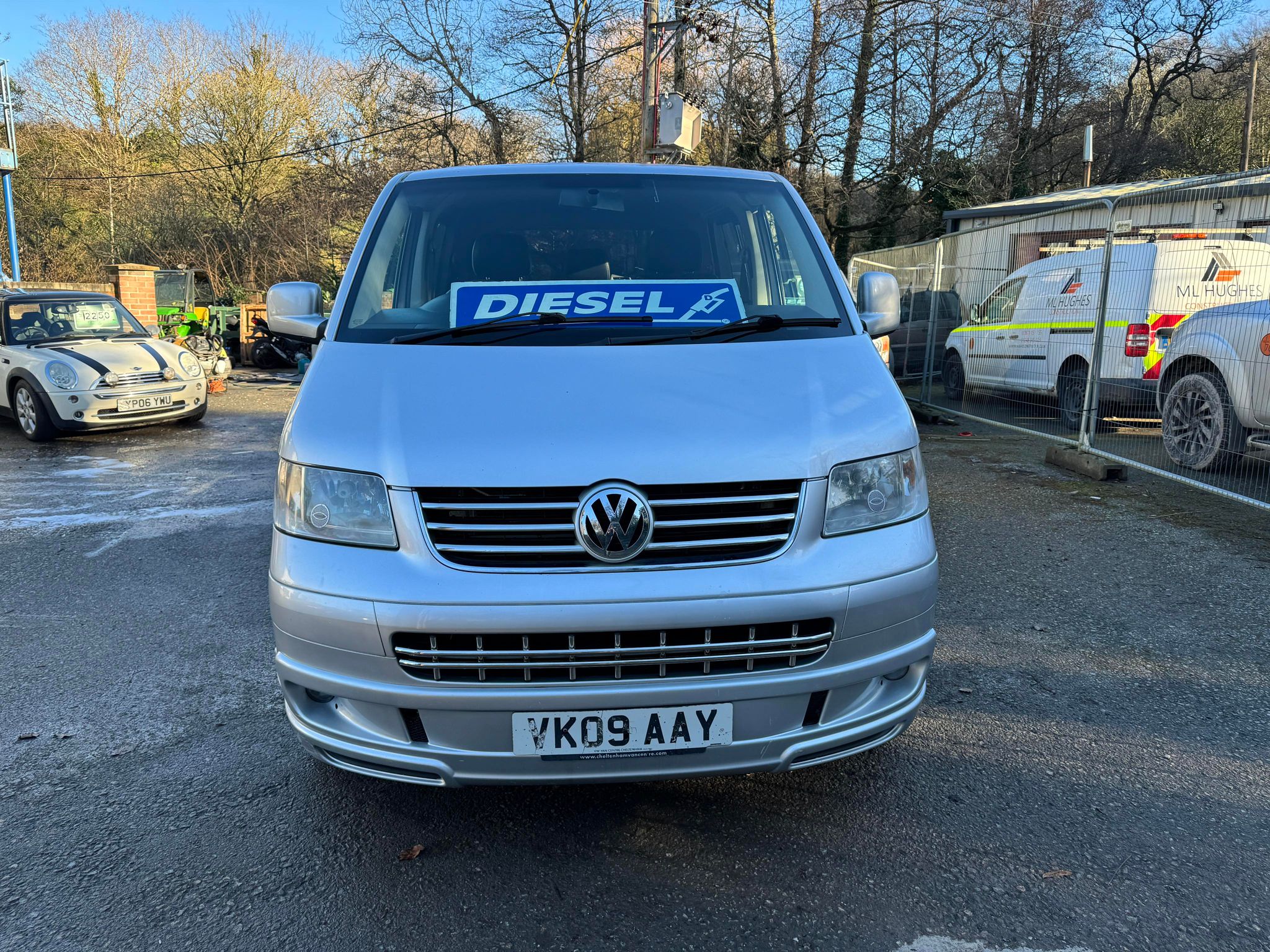 2009 VOLKSWAGEN T5 TRANSPORTER T30 SWB D/C – Jls Car Sales