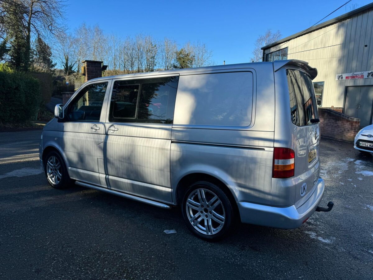 2009 VOLKSWAGEN T5 TRANSPORTER T30 SWB D/C – Jls Car Sales