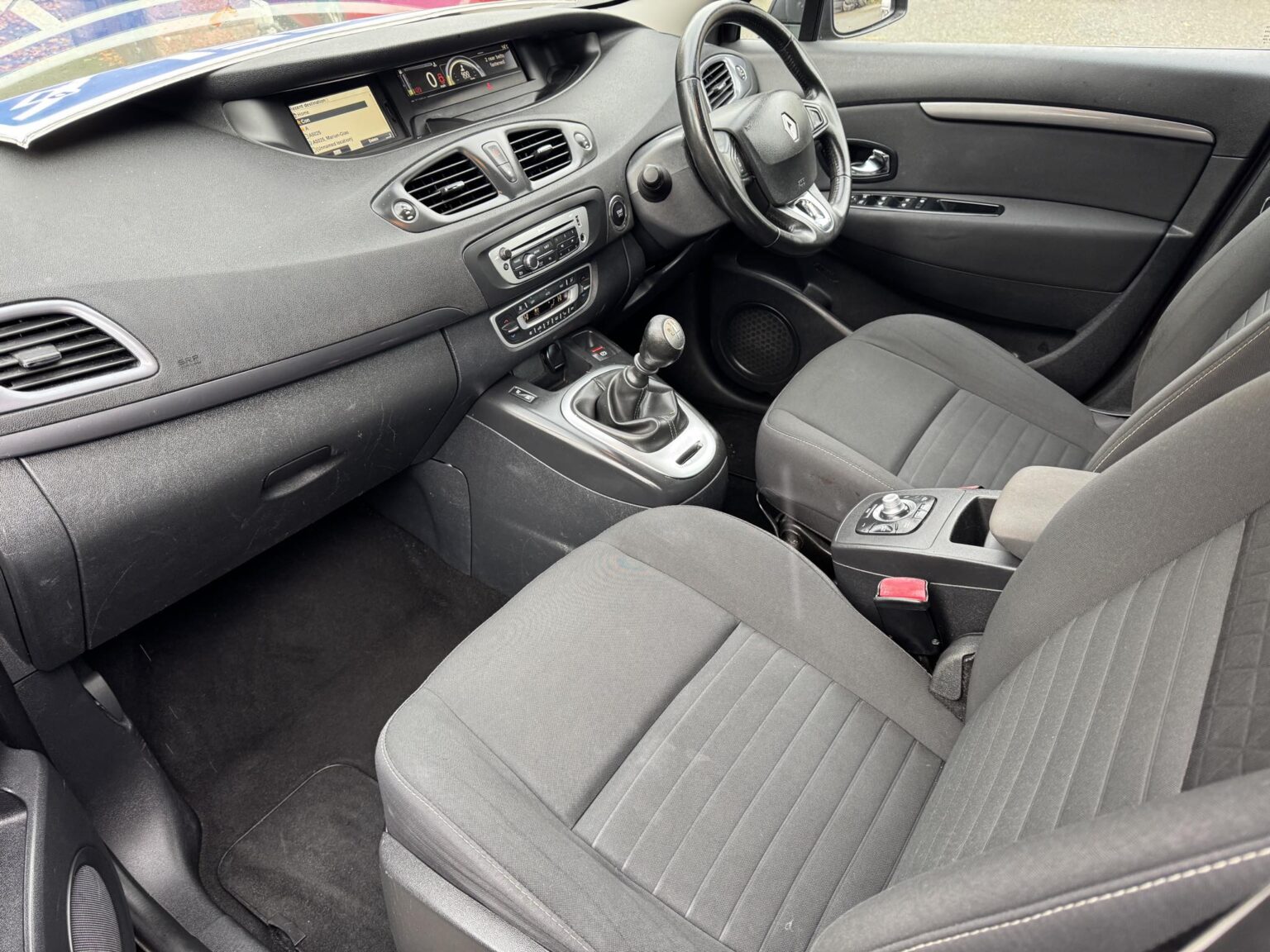 2015 RENAULT SCENIC LIMITED ENERGY DCI – Jls Car Sales